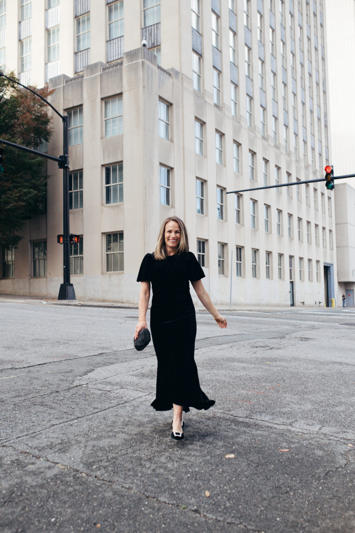 What to Wear to a Holiday Work Party (a Comprehensive Style Guide)