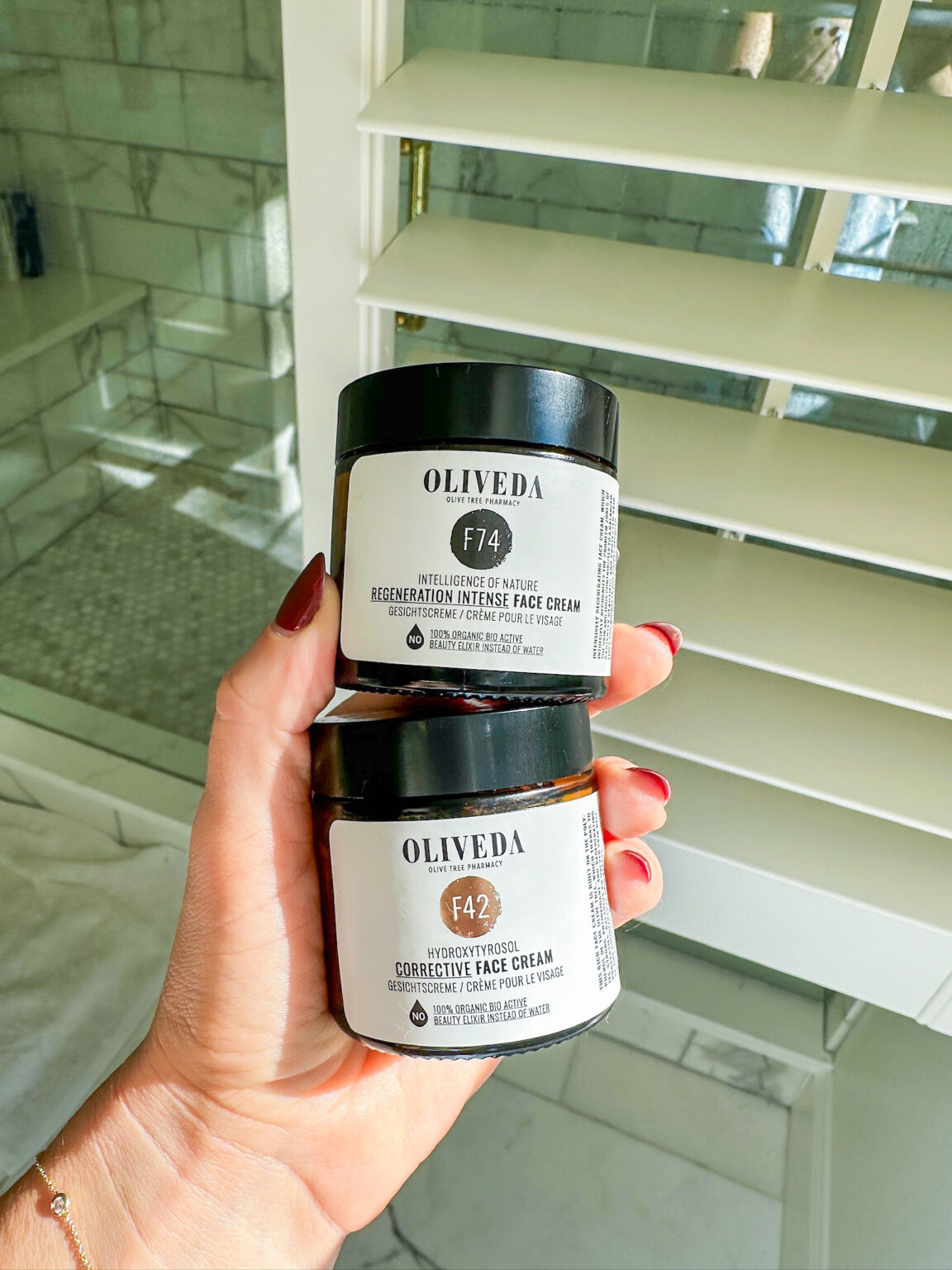 The 10 Best Non-Toxic Lotions (for your face, body and family)