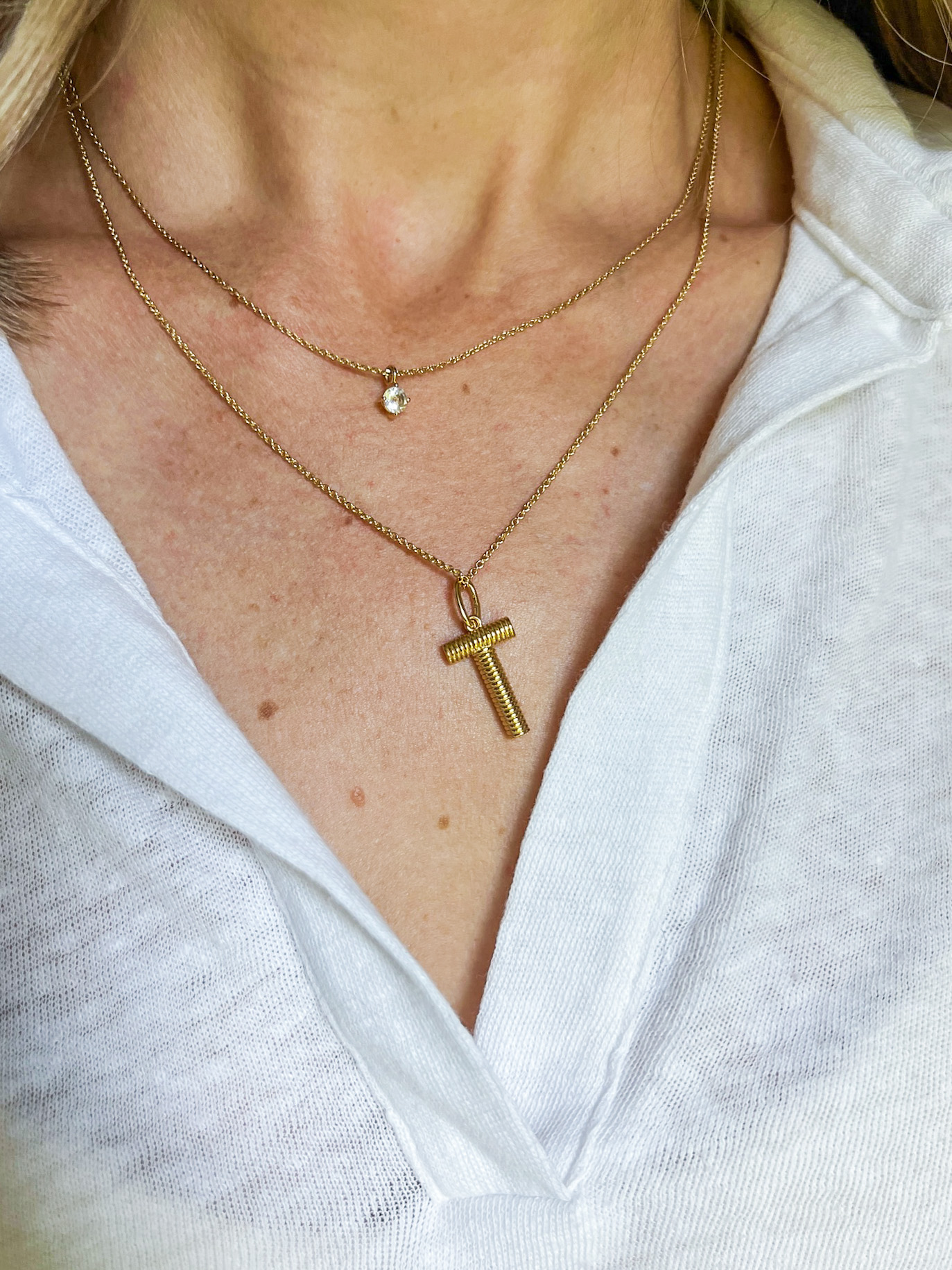 Honest Mejuri Jewelry Review (is it worth the cost?)