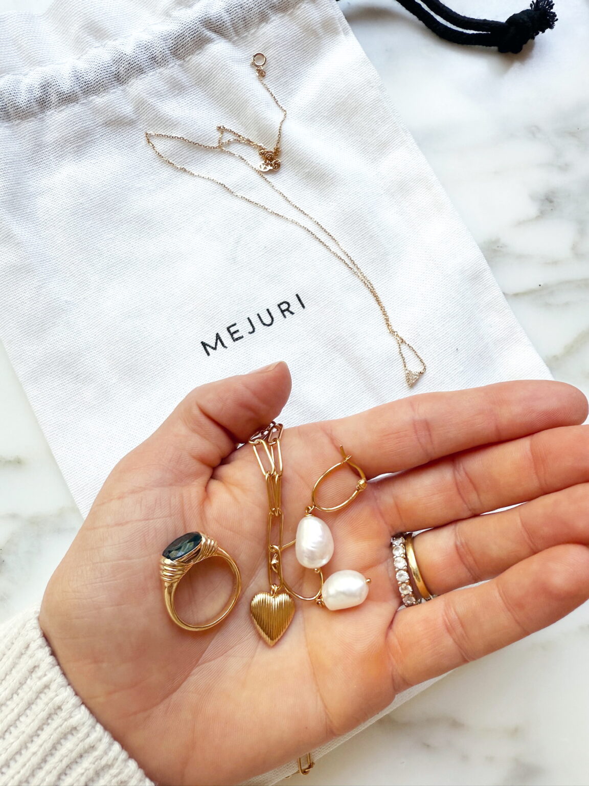 Honest Mejuri Jewelry Review (is it worth the cost?)
