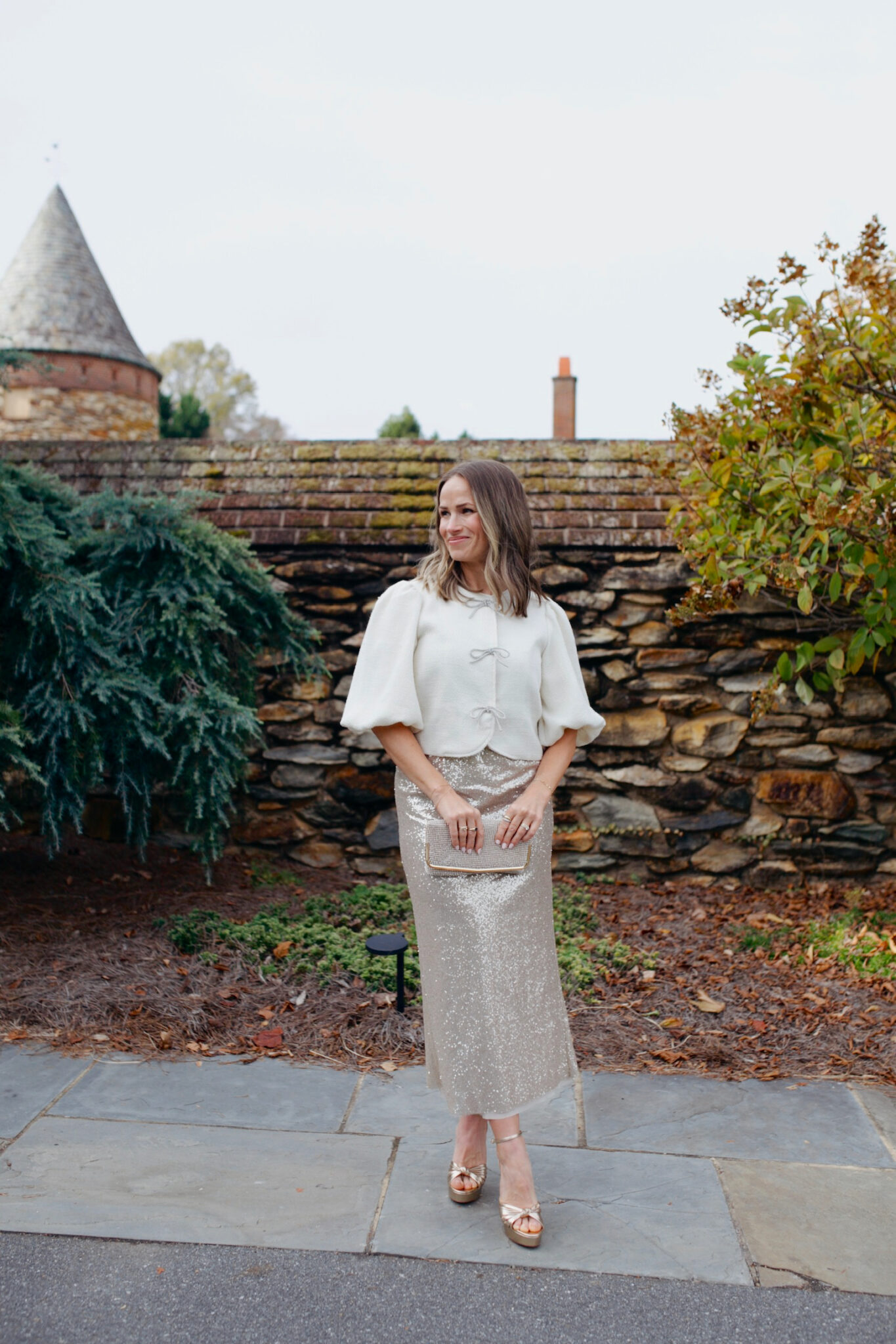 What to Wear to a Holiday Work Party (a Comprehensive Style Guide)