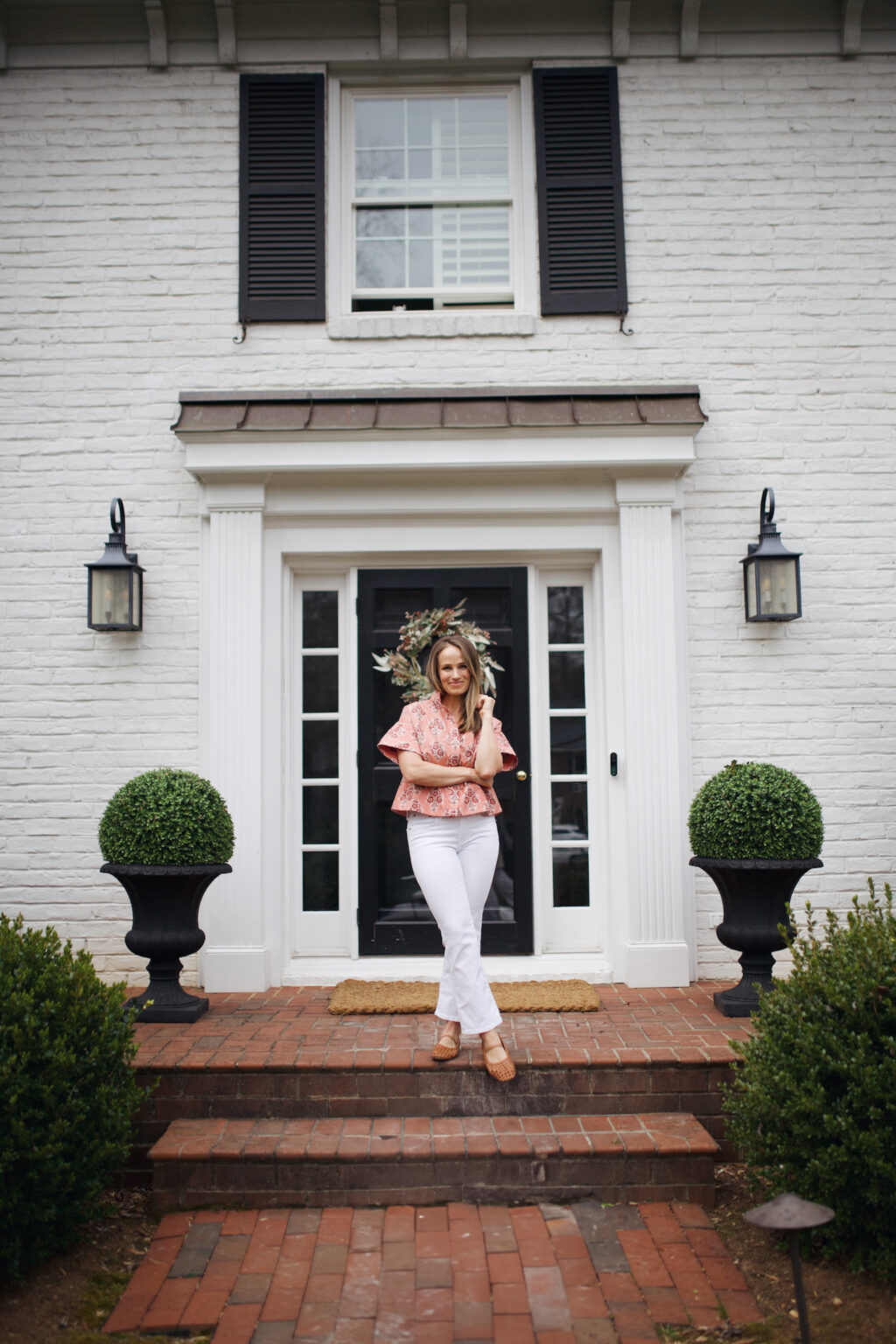 Simple Front Porch Decorating Ideas (for timeless curb appeal)