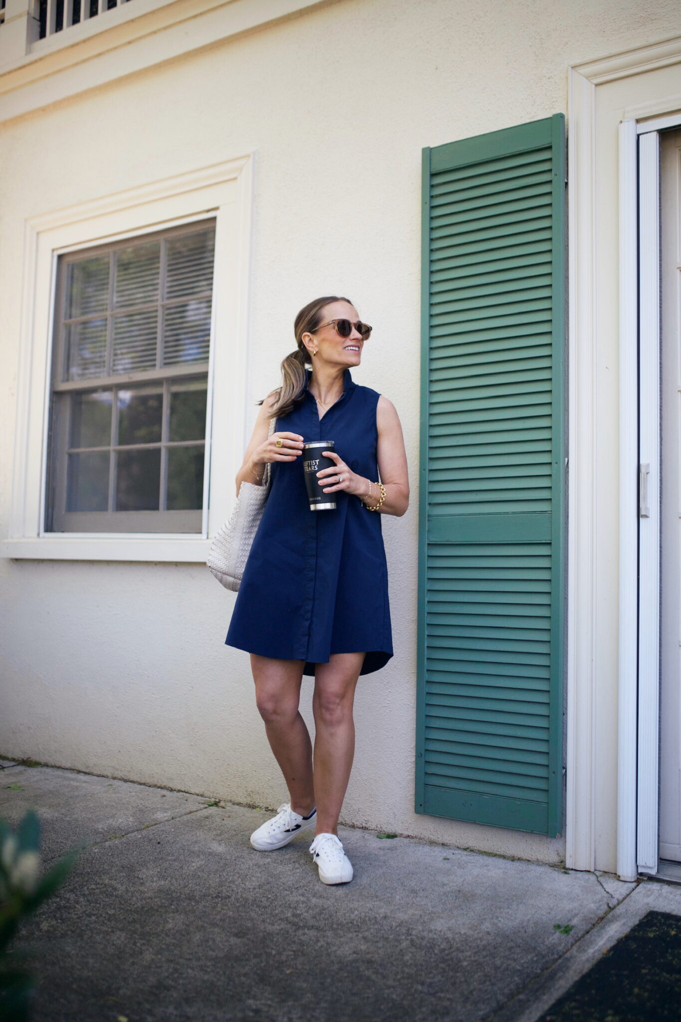 How to Dress Like a Cool Mom (Casual Mom Style That’s Still Cute)